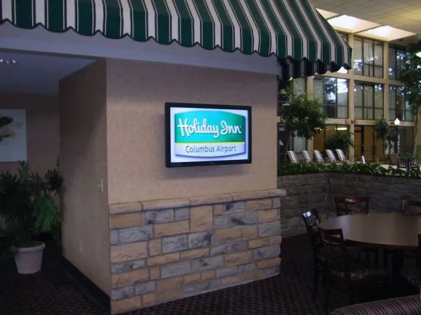 Retriever Digital Signage Alternatives: Top 10 Digital Signage Software ...